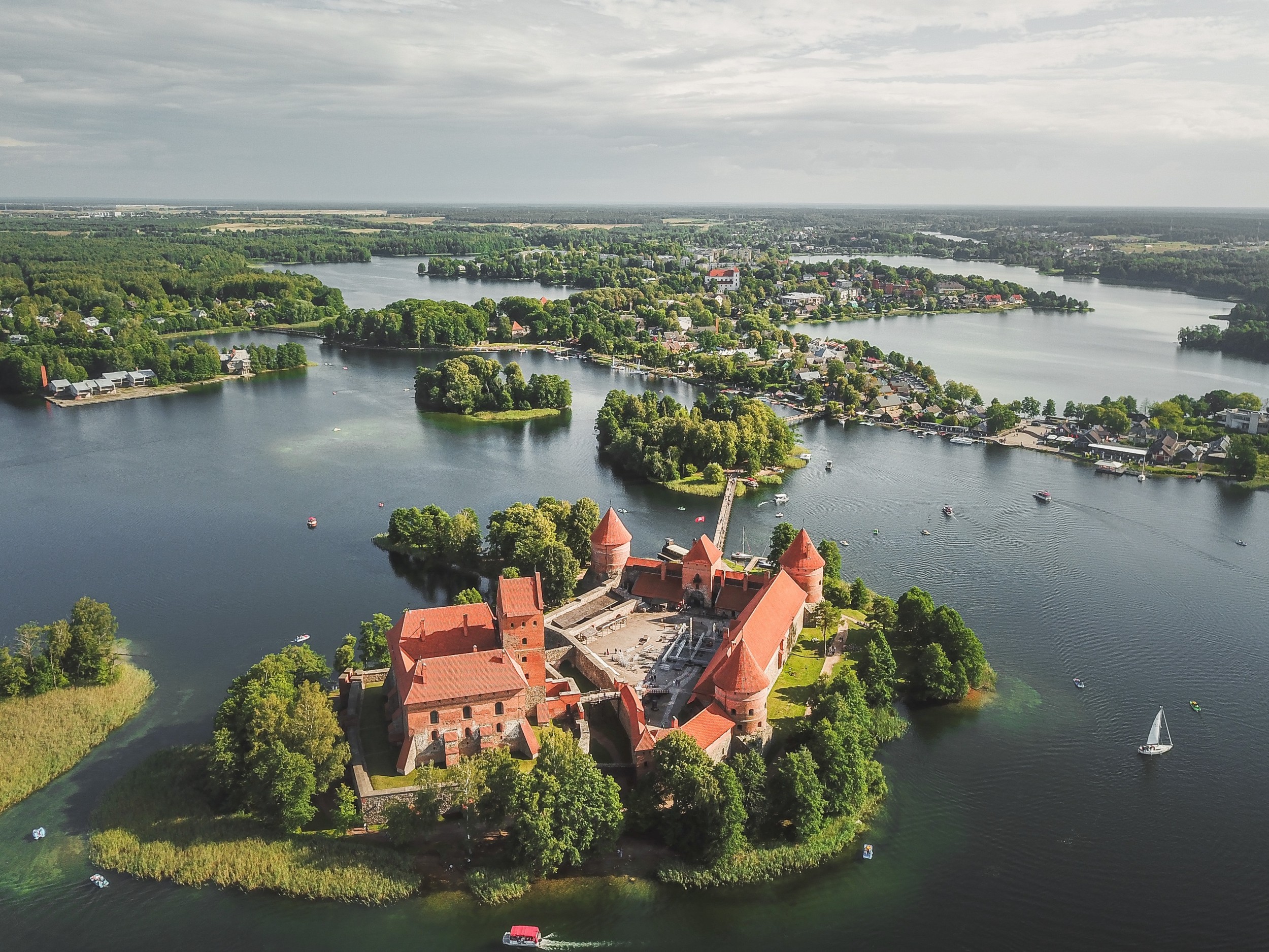 Skrydis virš Trakų ir 44 ežerų DVIEM | Laisvalaikio Dovanos